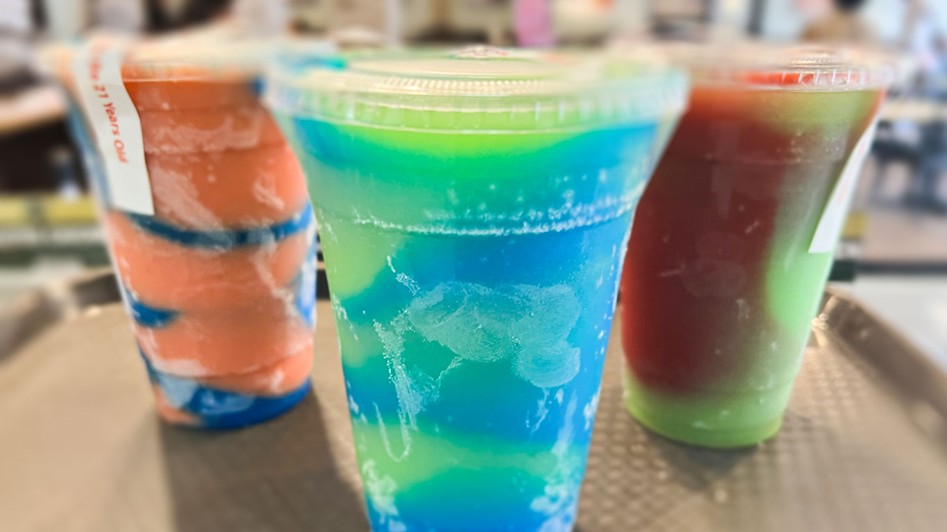 Authentic soul food menu • Mikki's Cafe